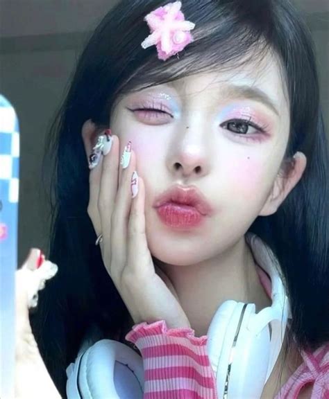 Pin By 누 On Pretty💌 Makeup Inspiration Fashion Makeup Pretty Makeup