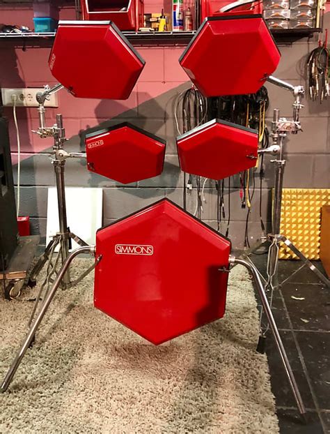 Simmons Sds V 1980 Red Reverb