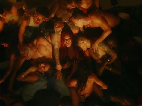 Karol G Estrena Oficialmente ‘gatúbela Junto A Maldy Infobae