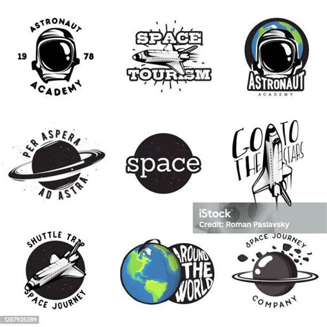 Set Lencana Bertema Kosmik Ruang Label Lambang Elemen Desain