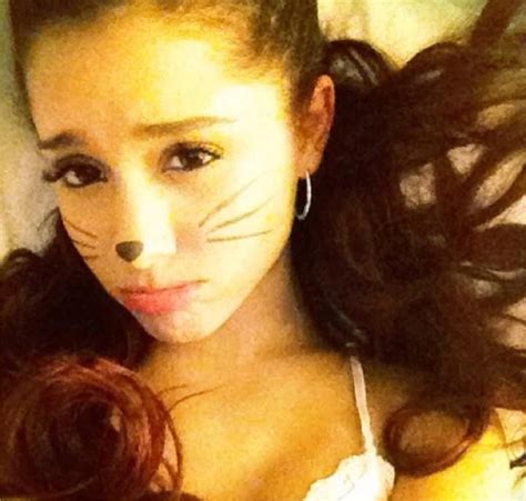 9 Stunning Photos Of Ariana Grande Without Makeup Artofit