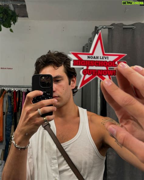 Noah Levi Wiki Biography Age Gallery Spouse And More