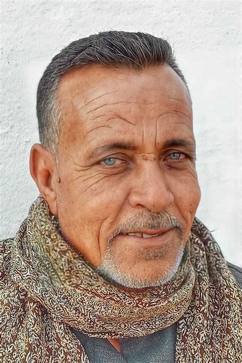 Menna Aamer Insearch Pk