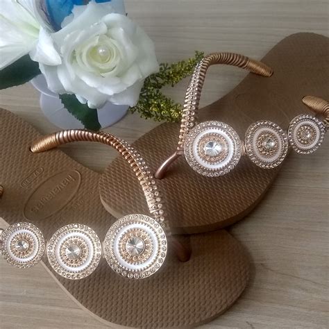 Chinelo Customizado Com Esfera Dourada Elo7 Produtos Especiais