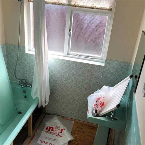 How To Remove Tiles With Ease UK Guide By DIY Works