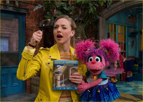 Blake Lively And Amanda Seyfried Guest Star On Sesame Street Special