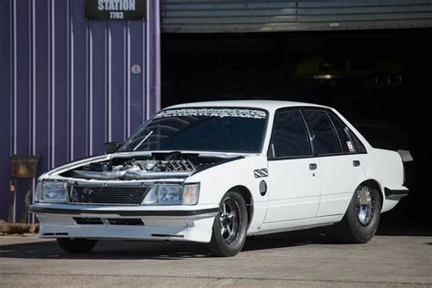 Terry Sengs Twin Turbo Holden Vh Commodore Prepares For Drag Week