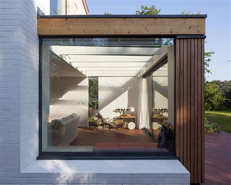 Ström Architects Creates Timber Framed Retreat In Rural Hampshire