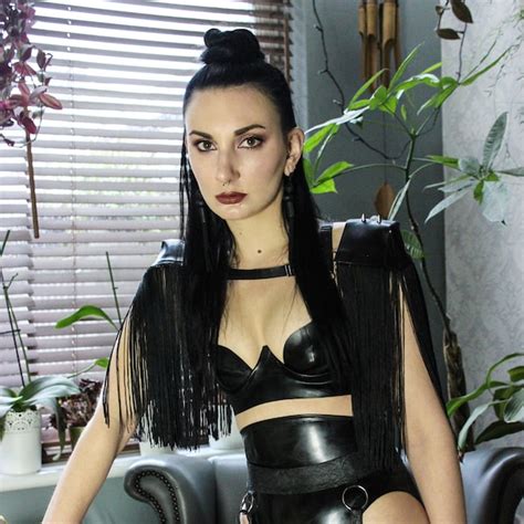 Latex Curvy Etsy