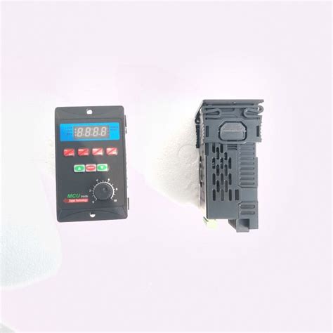 T13 120e 12 H单进三出微型变频器 变频器 九正建材网