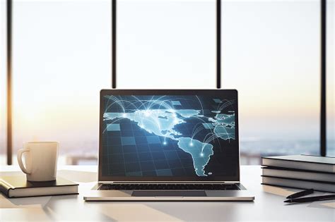 현대 컴퓨터 모니터 빅 데이터 및 블록 체인 개념에 대한 연결이있는 추상적 인 디지털 세계지도 3d 렌더링 0명에 대한 스톡 사진 및 기타 이미지 Istock