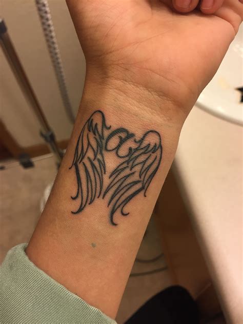 Angel Wing Tattoo Wing Tattoos On Wrist Cool Wrist Tattoos Tattoo