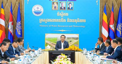 រដ្ឋមន្ត្រីក្រសួងធនធានទឹក ស្នើឱ្យប្រធានក្រុមការងារ កែទម្រង់រដ្ឋបាលសាធារណៈ ពន្លឿនការងារ