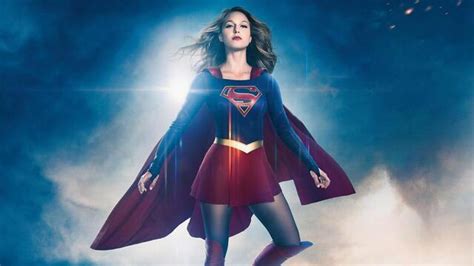Supergirl Star Melissa Benoist Confirms The Girl Of Steel Will Don A