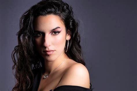 Premium Photo Photographs Of Models In Photo Studio