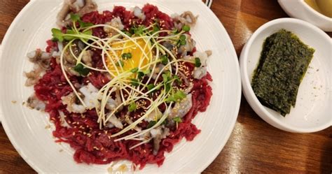 [종로 광장시장맛집 광장시장육회거리 육회낙지탕탕이 형제육회본점] 네이버 블로그