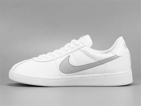 Nike Releases More Classic Bruins But Not Quite The Mcfly Version