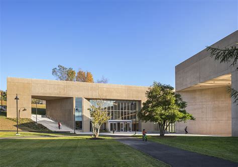 Robert A M Stern Architects Llp
