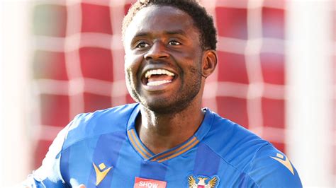 St Johnstone 3 0 Ross County Benjamin Kimpioka Scores Twice To Give St