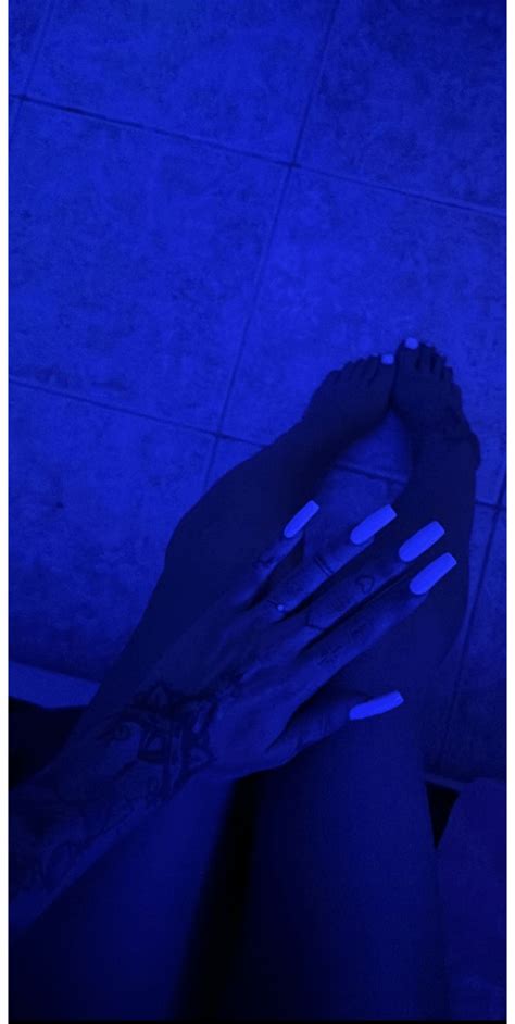 👠👣 R Italian Girl Feet
