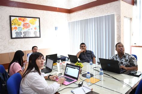 Pelatihan Jaringan Universitas Airlangga Pelatihan Administrasi Jaringan Linux Bimbingan