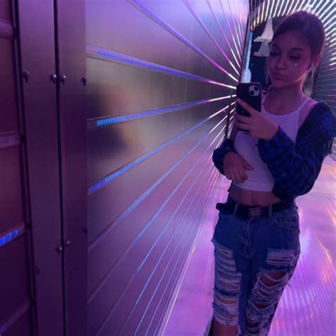 Haylee Hayleee On Threads