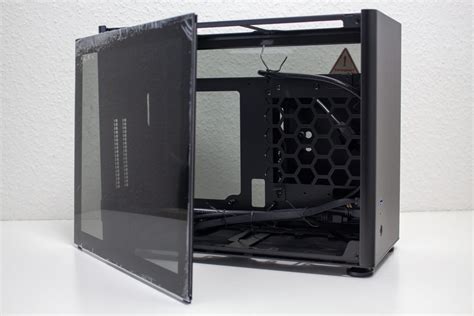 Jonsbo A4 In Test Elegant Itx Case Allows Deep Insights