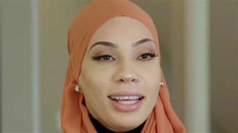 Shaeeda Sween Dazzles In Head To Toe Orange Outfit