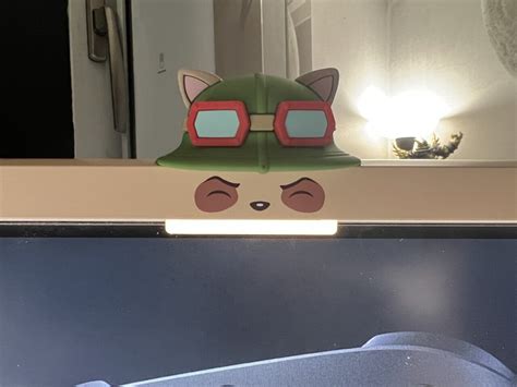 화이트 데스크 셋업 완성 디지털 컴퓨터 폰 It 에펨코리아