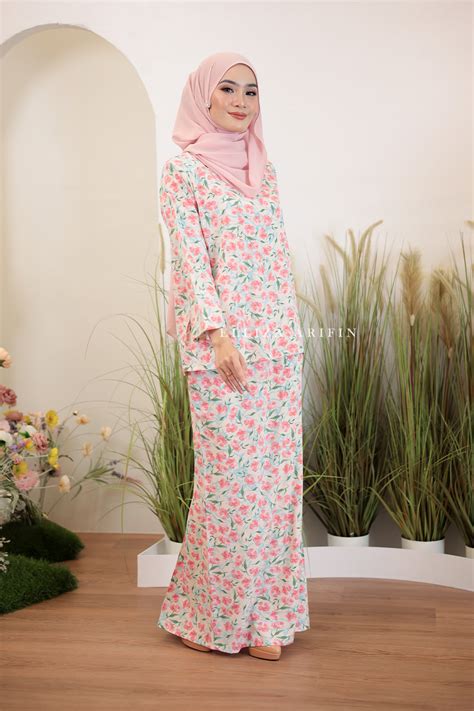 Embun Kurung In Rose Tulip Elliza Arifin