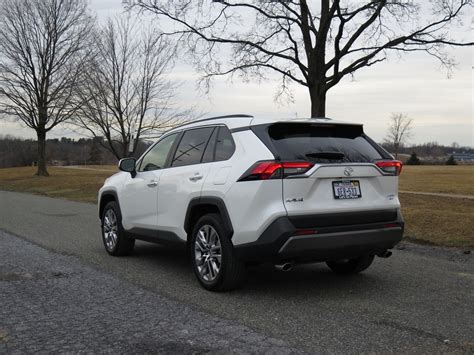 2019 Toyota Rav4 137 Exterior Photos Us News