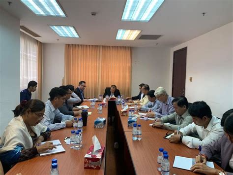 ក ក្រុមប្រឹក្សាសេដ្ឋកិច្ច សង្គមកិច្ច និងវប្បធម៌ Ecosocc