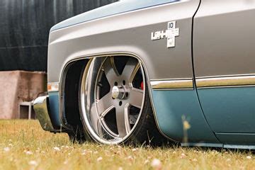 1985 Chevrolet C10 Us Mag Hustler Gun Metal Wheel Pros