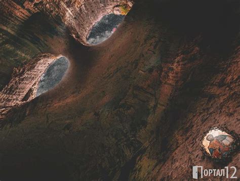 Пещера Проходна Божиите очи е била активно използвана от богомилите