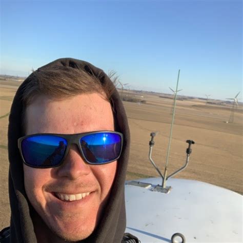 Kyle Knutson Linkedin