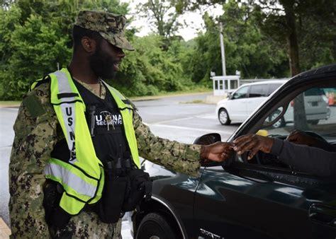 Navy Installations Transition To Dbids Id Cards For Federal Civilian Retirees Aug 31 The Baynet