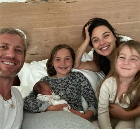 ‘luckiest Man Who Is Gal Gadots Israeli Film Producer Husband Jaron