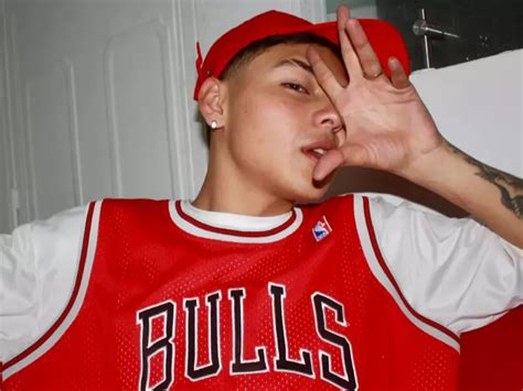 Michael Schneider Cam Free Live Nude Sex Show And Chat Camsoda