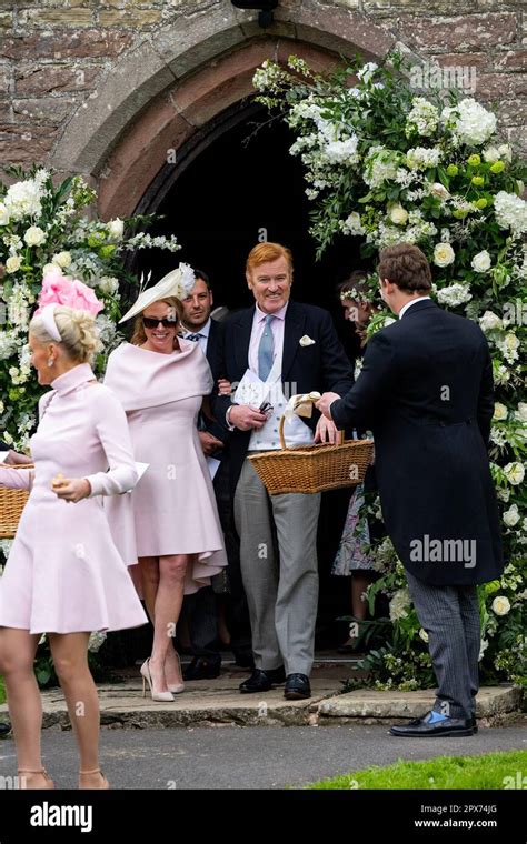 Prince Harrys ‘surrogate Father Mark Dyer And Wife Amanda Kline Attend His Nieces Wedding