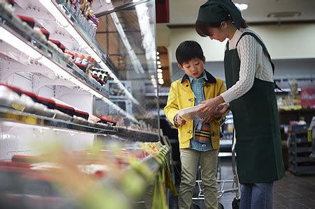 超市营业员图片超市营业员素材超市营业员高清图片摄图网图片下载