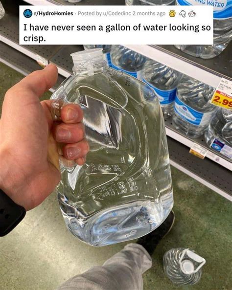 30 Relatable Memes For People Who Drink A Lot Of Water