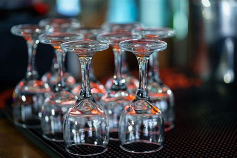 Premium Photo Empty Glasses Set In Restaurant
