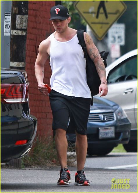Ryan Phillippe Muscle Tank Workout Man Photo 2838737 Ryan