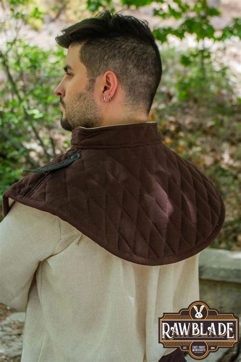 Lassel Short Jerkin Brown Rawblade