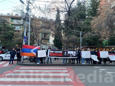 Վիրահայերը բողոքի ակցիա են անցկացրել՝ հաջակցություն Արցախի ժողովրդի․ ԼՈւՍԱՆԿԱՐՆԵՐ Factor Tv