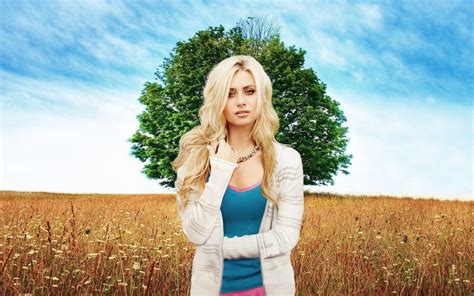 Фон Девушки Для Рабочего Стола 70 фото