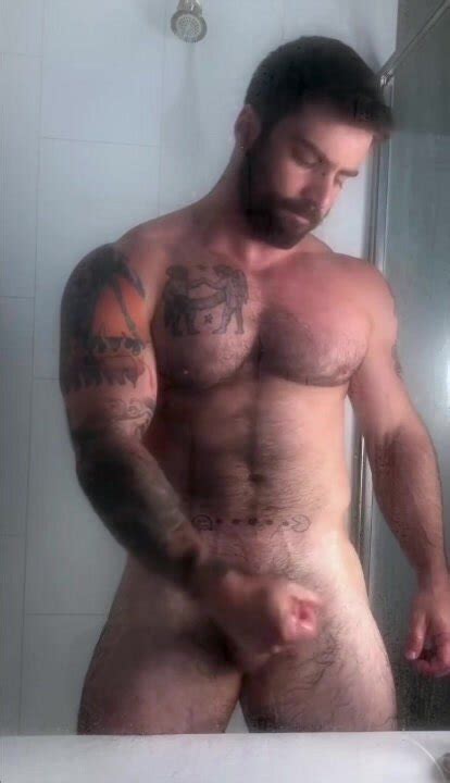 Hairy Hunk Stokes And Showers