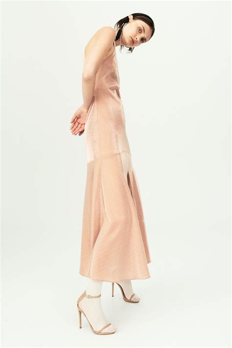 Camilla And Marc Resort 2018 Collection Les FaÇons