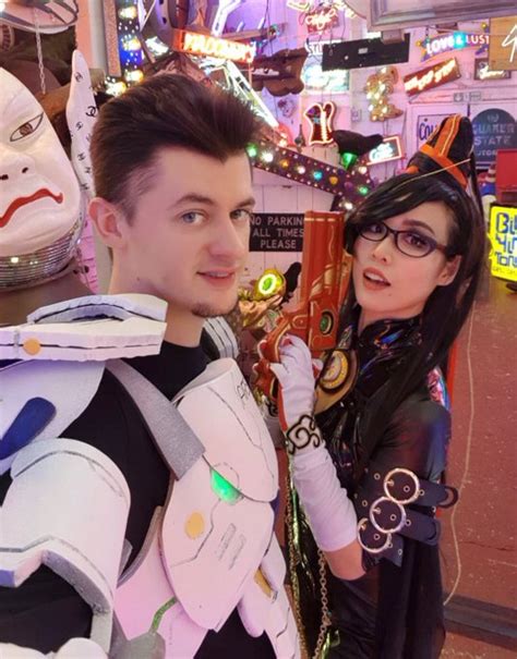 Pixie Late 💕👑 Cosplay Fashion Lifestyle Pixielate さんのコスプレ作品まとめ 23 件 Twoucan