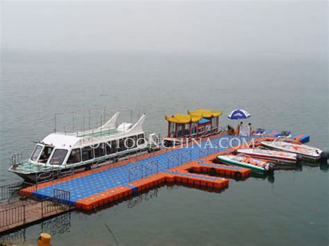 Maximize Your Waterfront Space With Sustainable Modular Dock Cubes